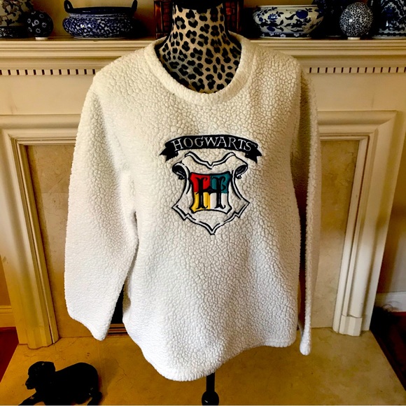 Intimates & Sleepwear | Harry Potter Hogwarts Fleece Sherpa Sleepwear ...